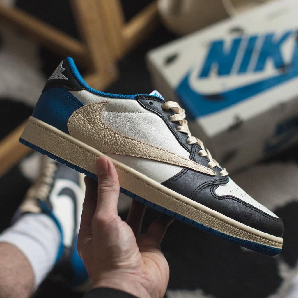 Sneakers World, Cửa hàng trực tuyến | Shopee Việt Nam