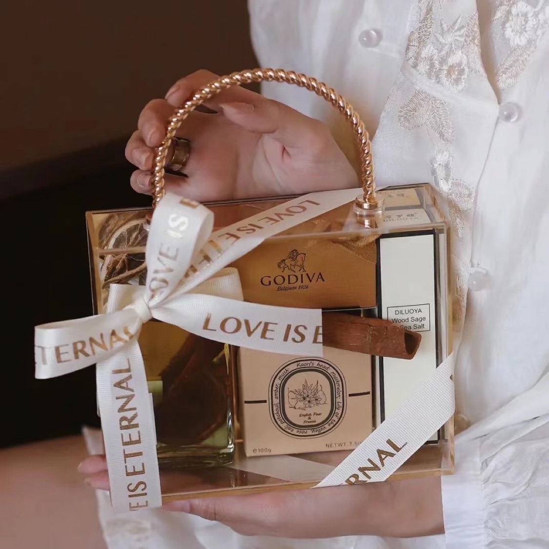 Vani Box Gift, Cửa hàng trực tuyến | Shopee Việt Nam