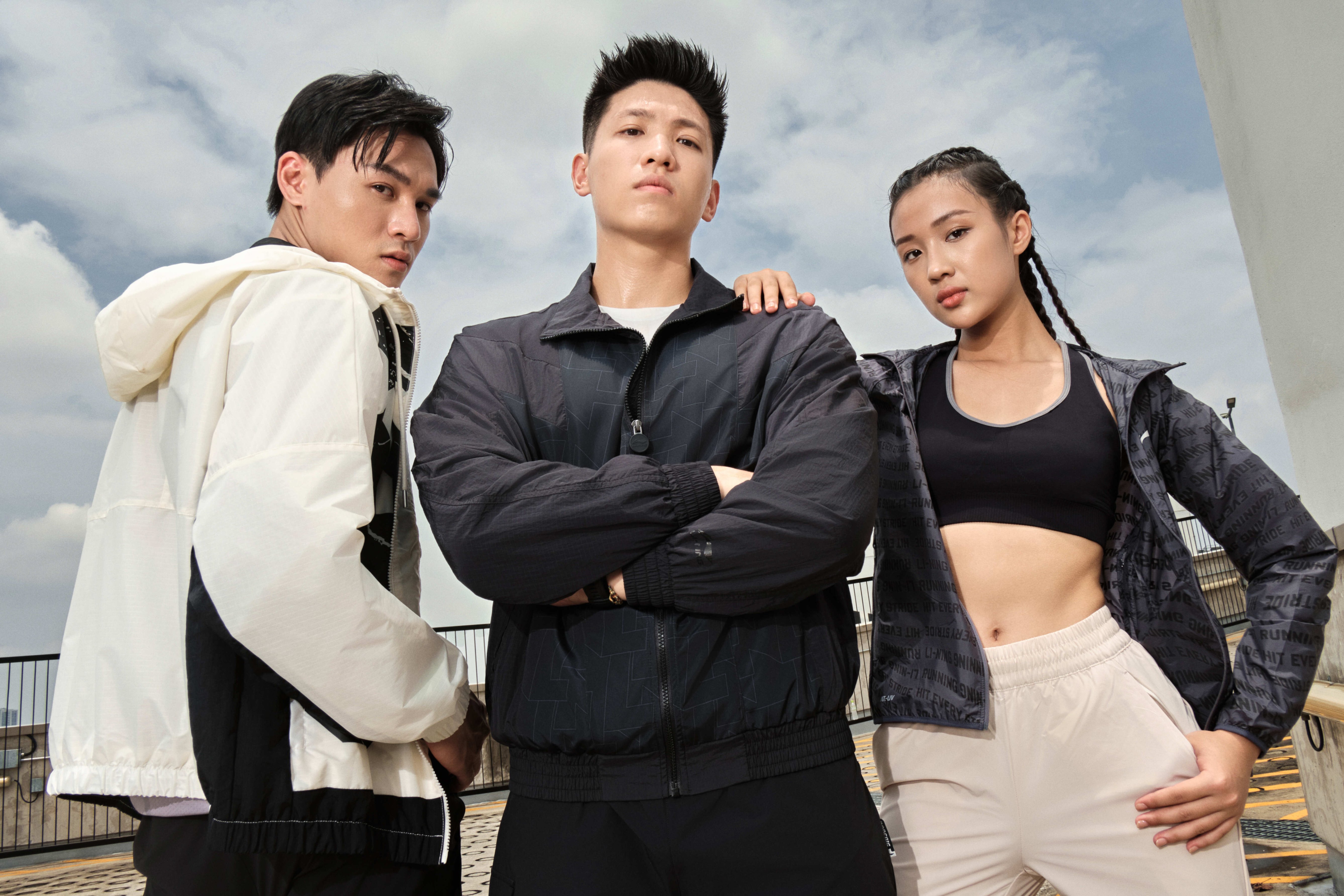 Lining Official Store - Shopee Mall Online | Shopee Việt Nam