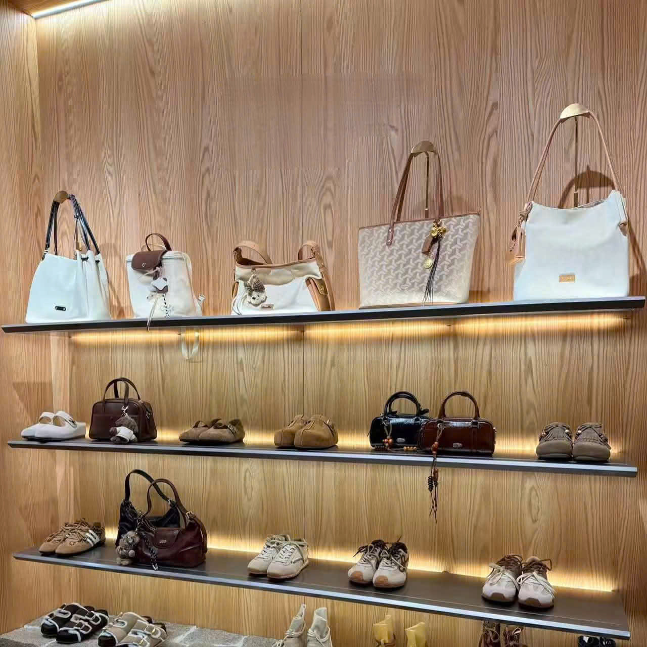 𝐂𝐇𝐈𝐎𝟐𝐍𝐃, Cửa hàng trực tuyến | Shopee Việt Nam